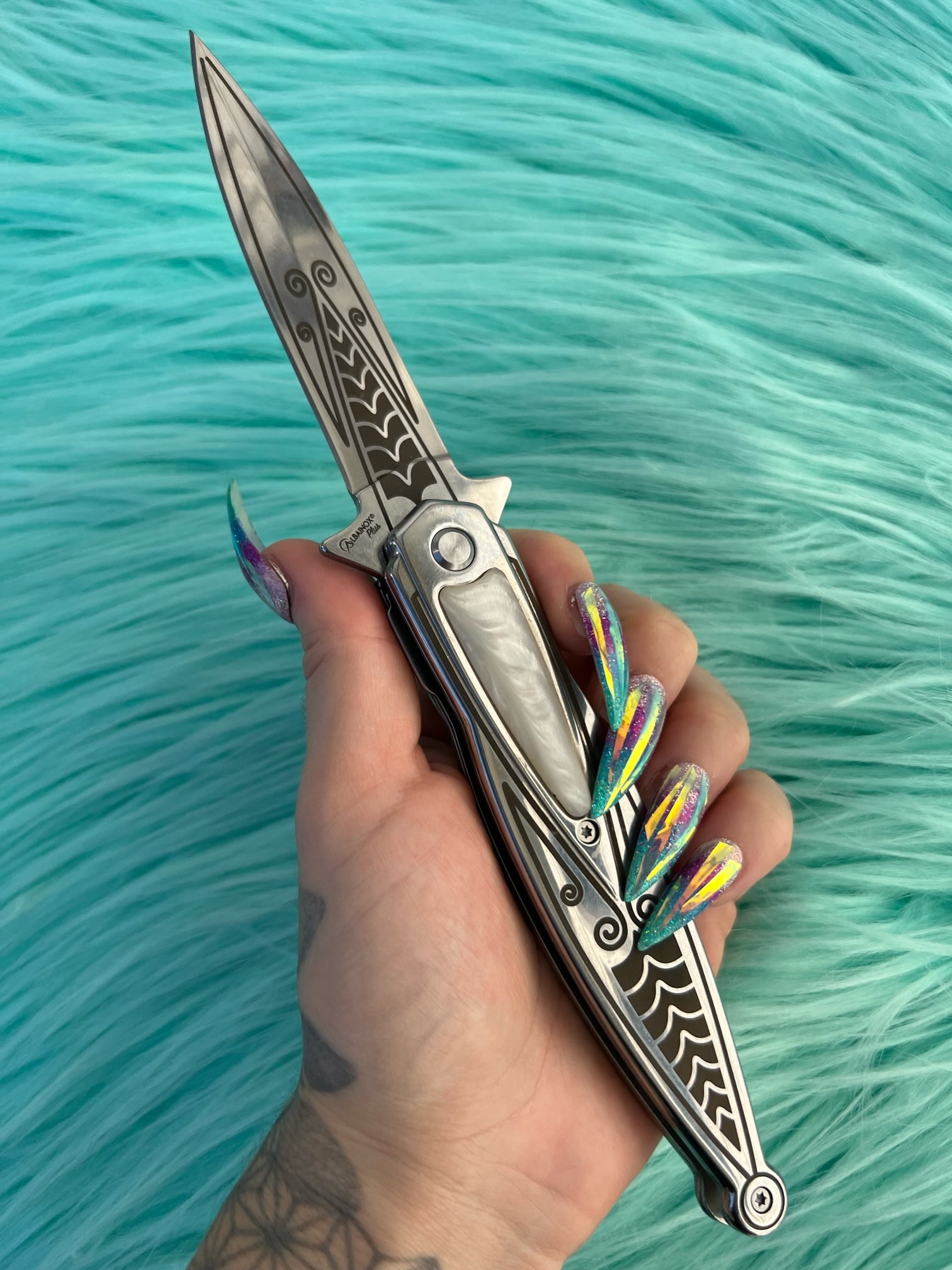 Minerva Spring Assisted Dagger – Blades For Babes