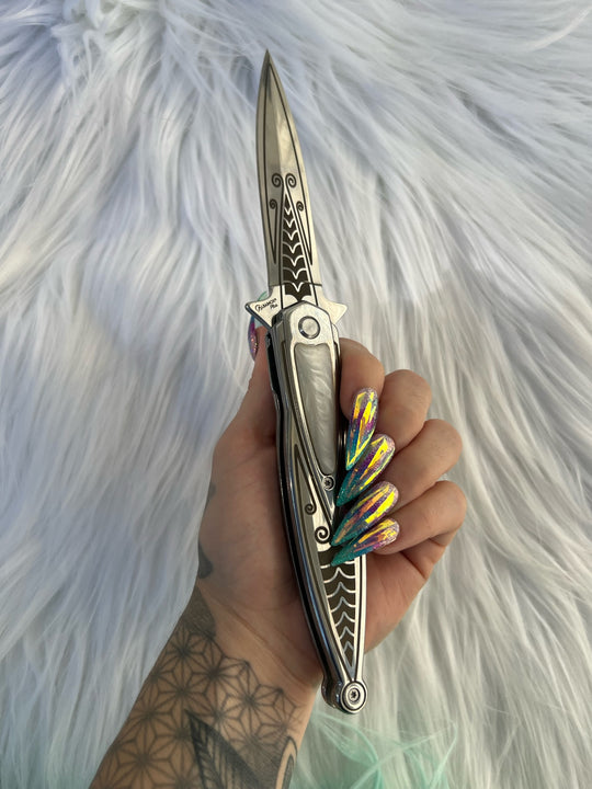 Minerva Spring Assisted Dagger – Blades For Babes
