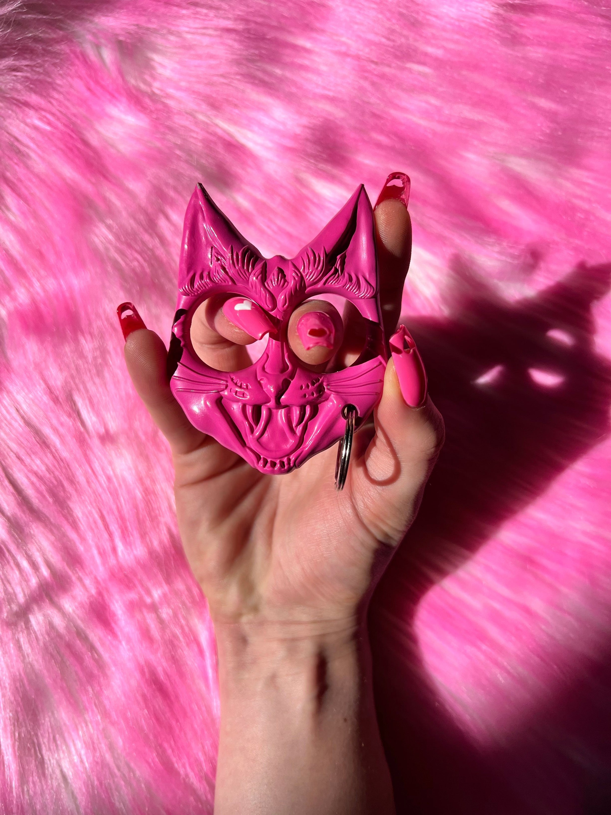 Buy Pink Colored Kitty Cat Knuckles with Key Ring Online – Blades For Babes