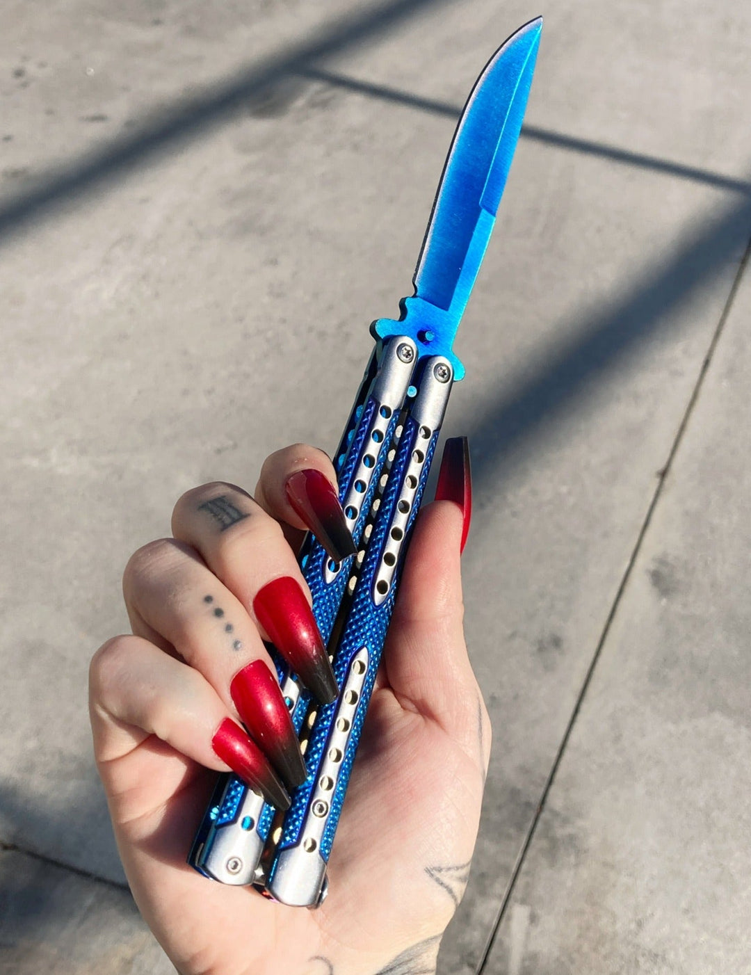 Sapphire Butterfly Blade – Blades For Babes